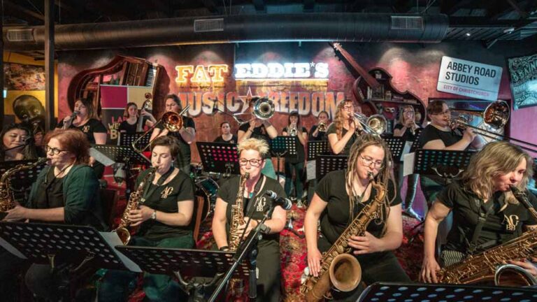 Big band bash - Metropol