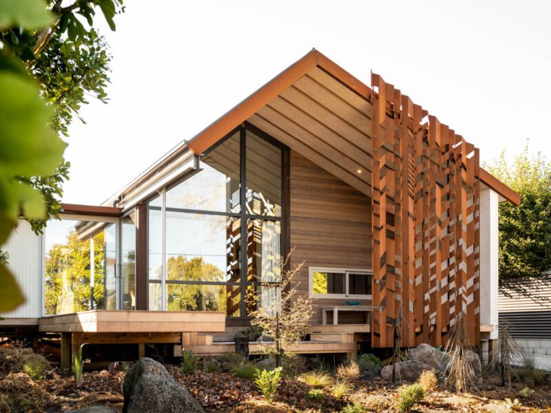 Award-winning swamp dwelling - Metropol