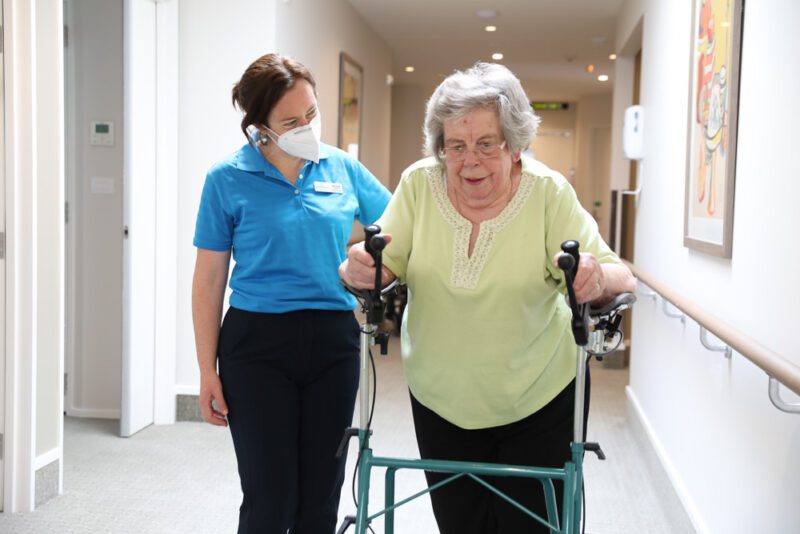 Help those you love: On The Go Physio - Metropol