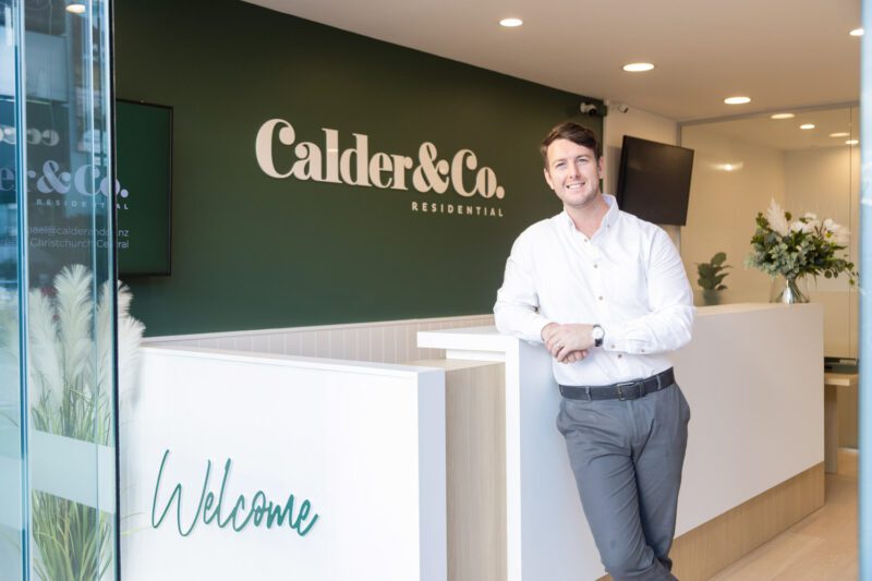 Bold, polished and matter of fact: Calder & Co. - Metropol