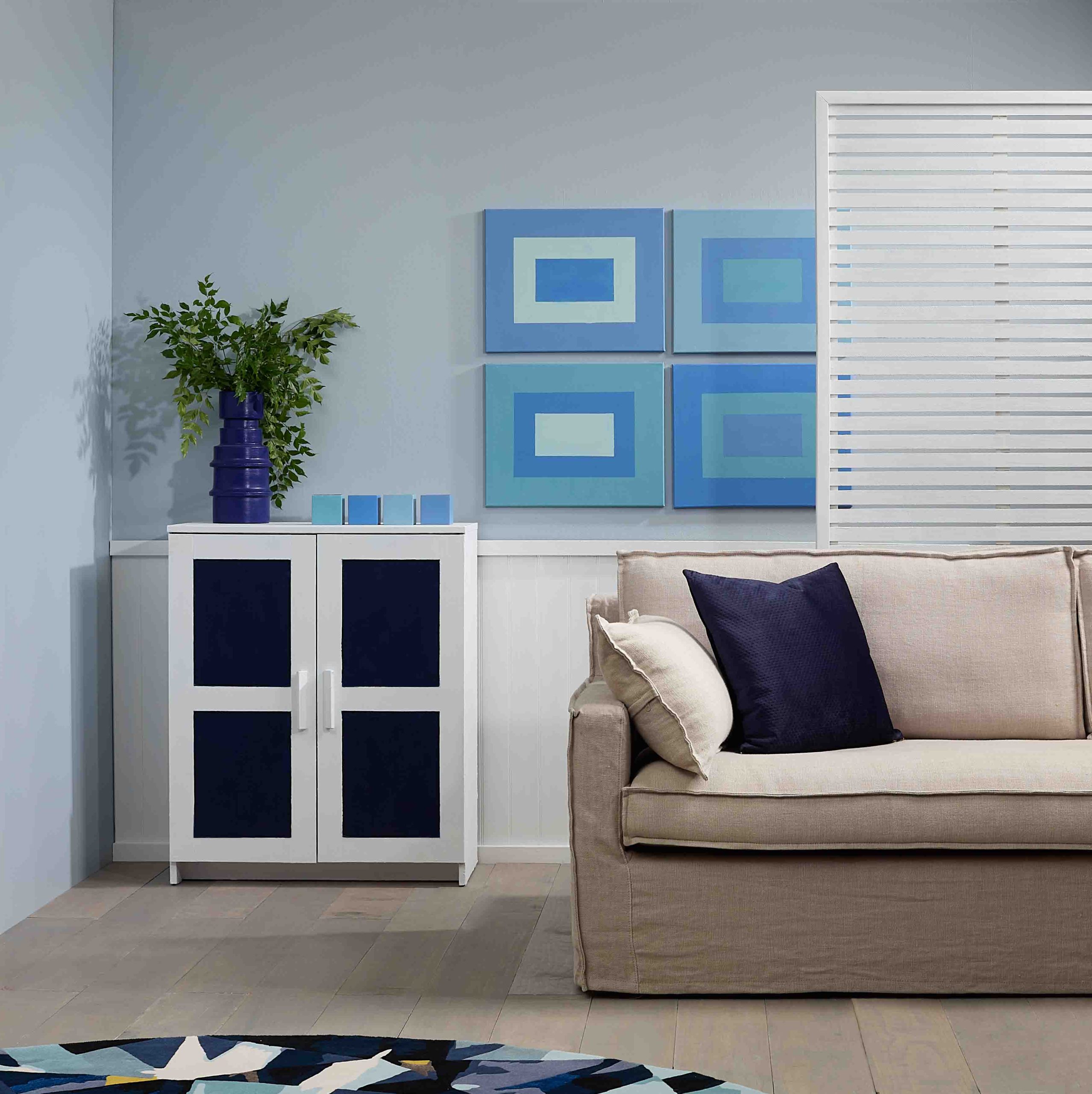 Forecast Hamptons Living Room: RESENE - Metropol