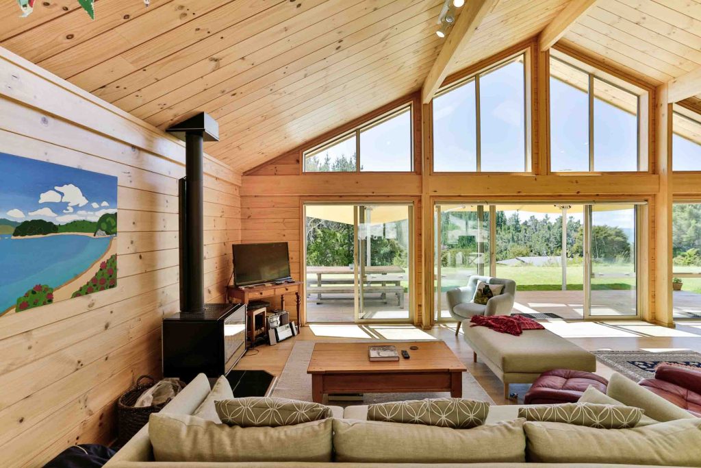 Stylish wood: Lockwood Homes - Metropol