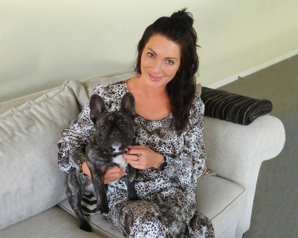 Expert help and advice: Lisa Nolan Soft Furnishings - Metropol