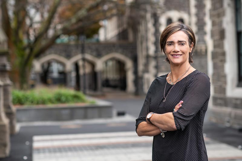 Resilience expert Dr Lucy Hone - Metropol