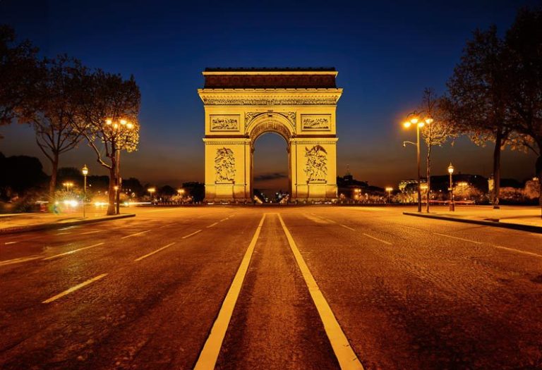 Capturing history with Ian Borthwick - Metropol