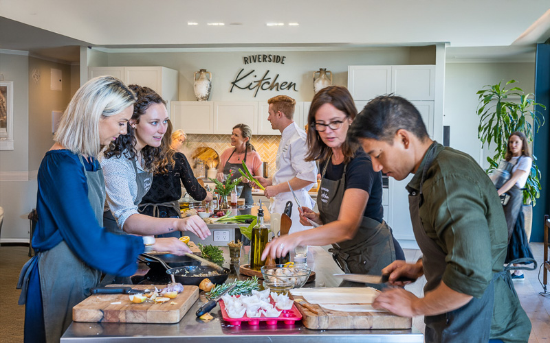 Masterclass: Riverside Kitchen - Metropol
