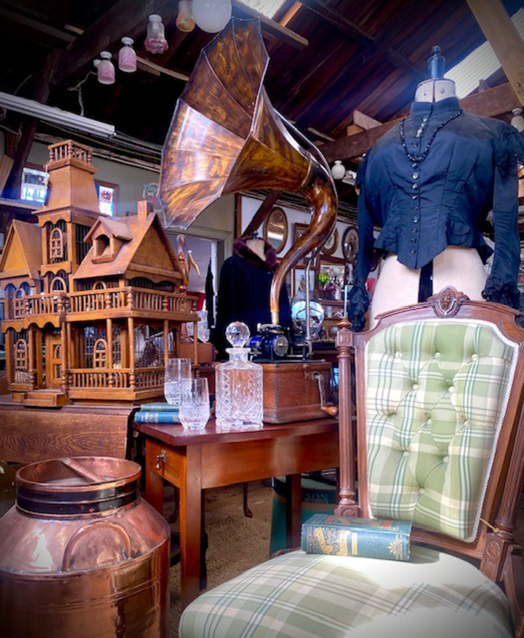 Treasure trove: Woolston Emporium - Metropol